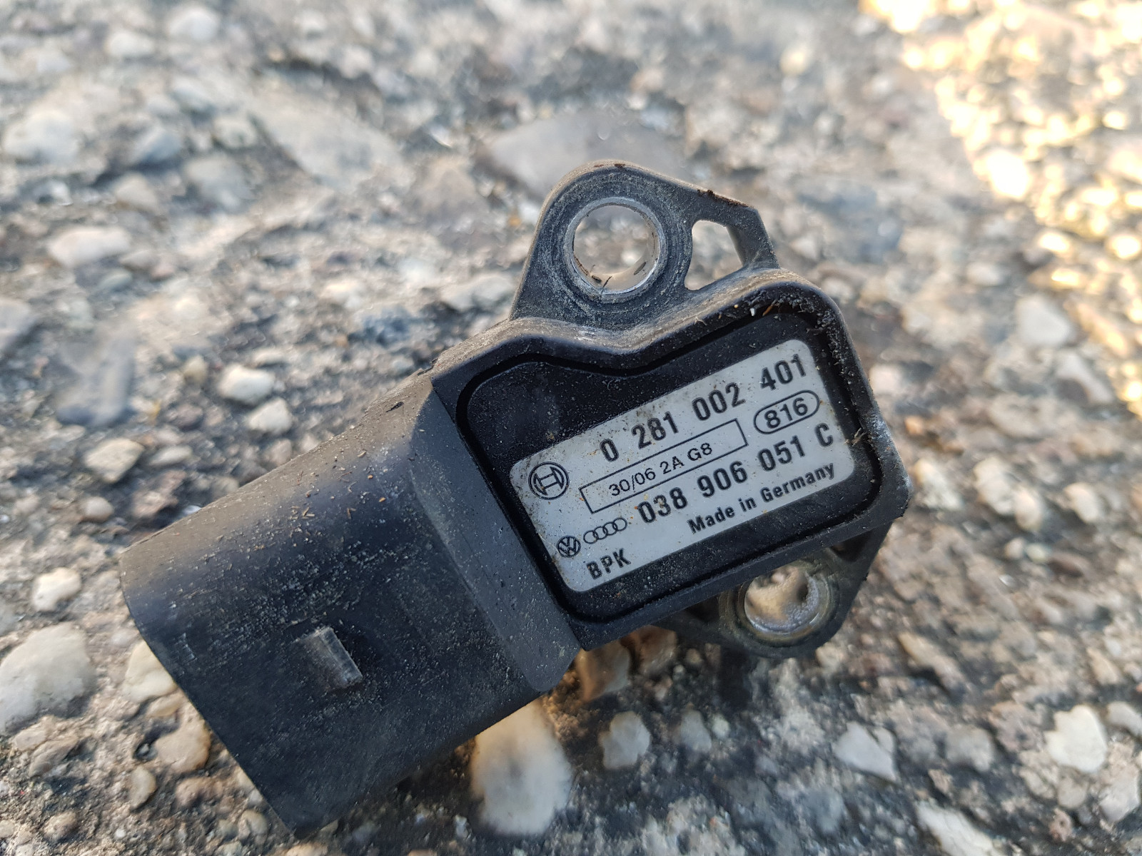 AUDI VW 038906051C Ladedruck Saugrohrdruck Ansauglufttemperatur Sensor ...