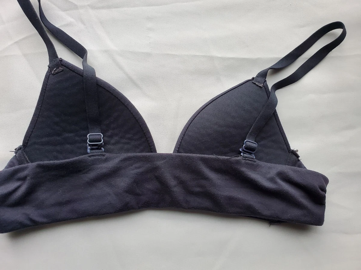 What Does A 30a Bra Look Like
