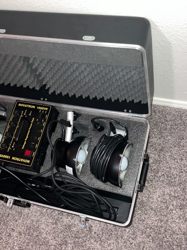 Novatron 1500VR 5 Light System Studio Lighting Kit Still Photography w ...