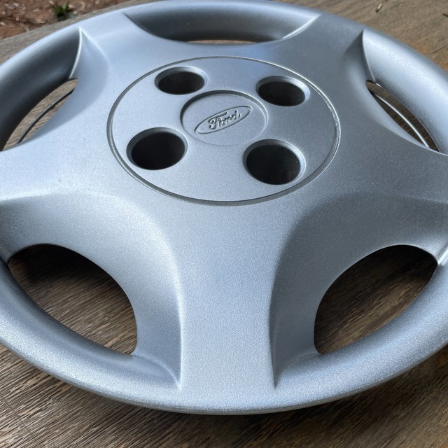 2000 Ford Focus 14" 5 Spoke Wheel Cover Hubcap OEM 98AB1130DE 7026 for ...