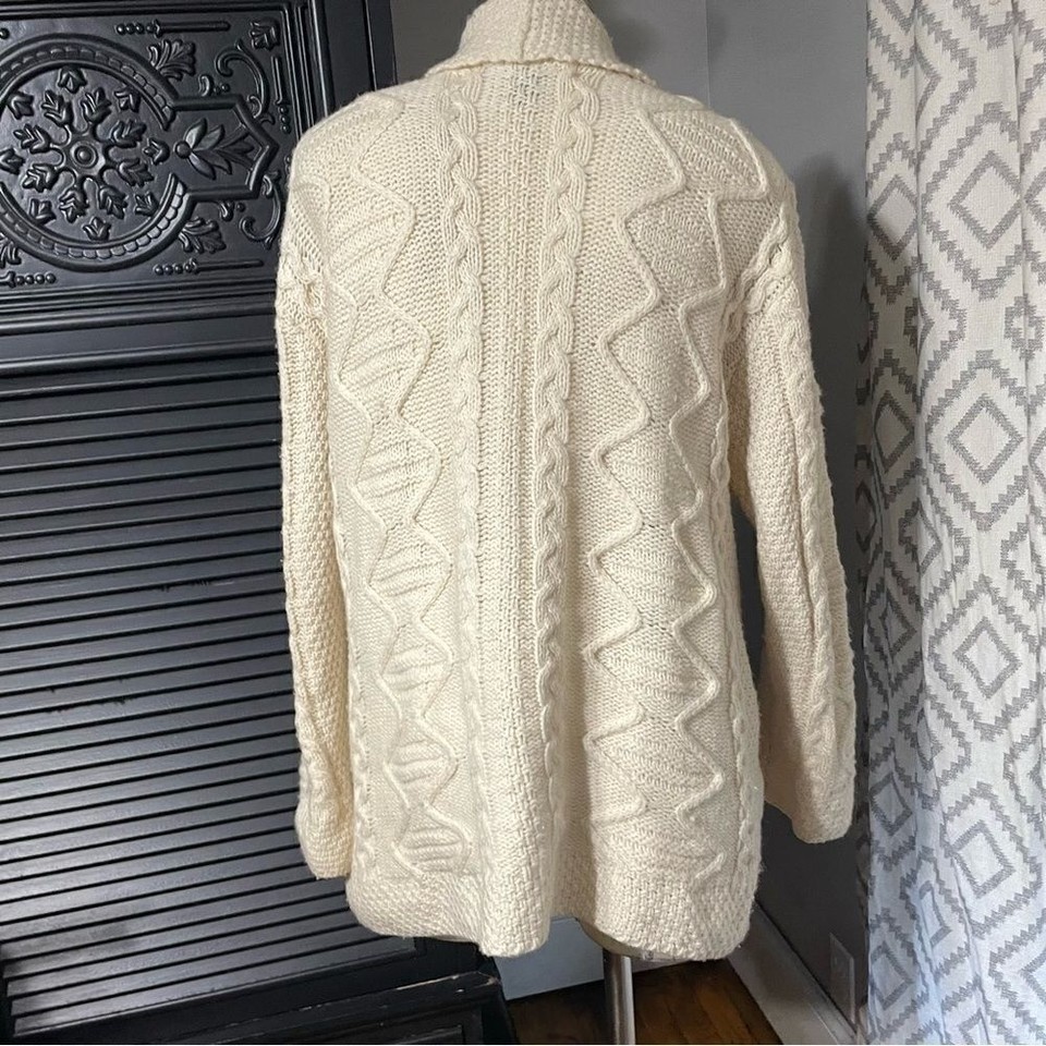 Inis Crafts 100% merino wool Aran Ireland Fisherman shawl cardigan ...