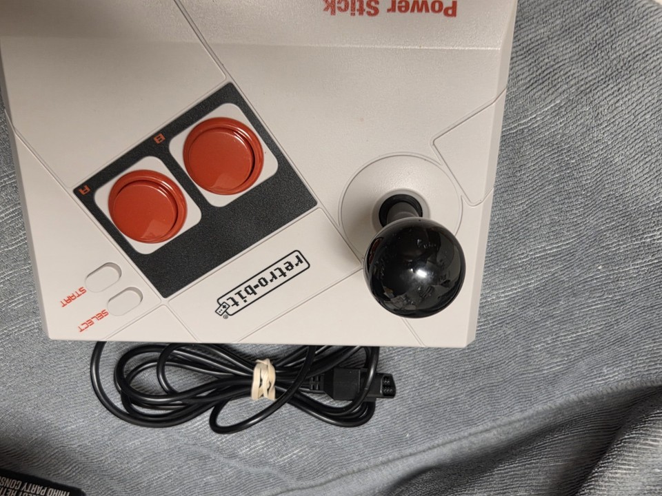 NES Top Loader System With 9 Games, New Controllers, Light Gun Tested ...