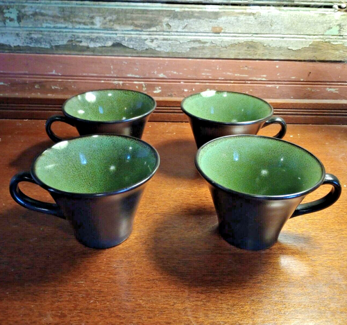 Gabbay Fusion Wasabi Mugs by Gibson Green Speckled Mugs ~ Flare Rim ...