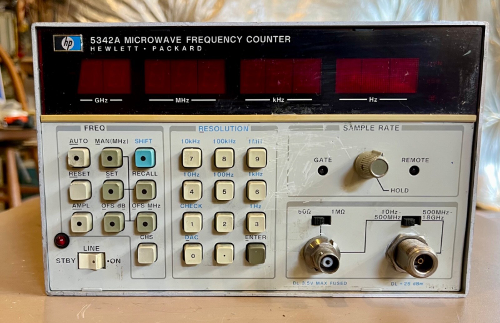 HP 5342A MICROWAVE FREQUENCY COUNTER - Working, Options 001, 011, H16 ...