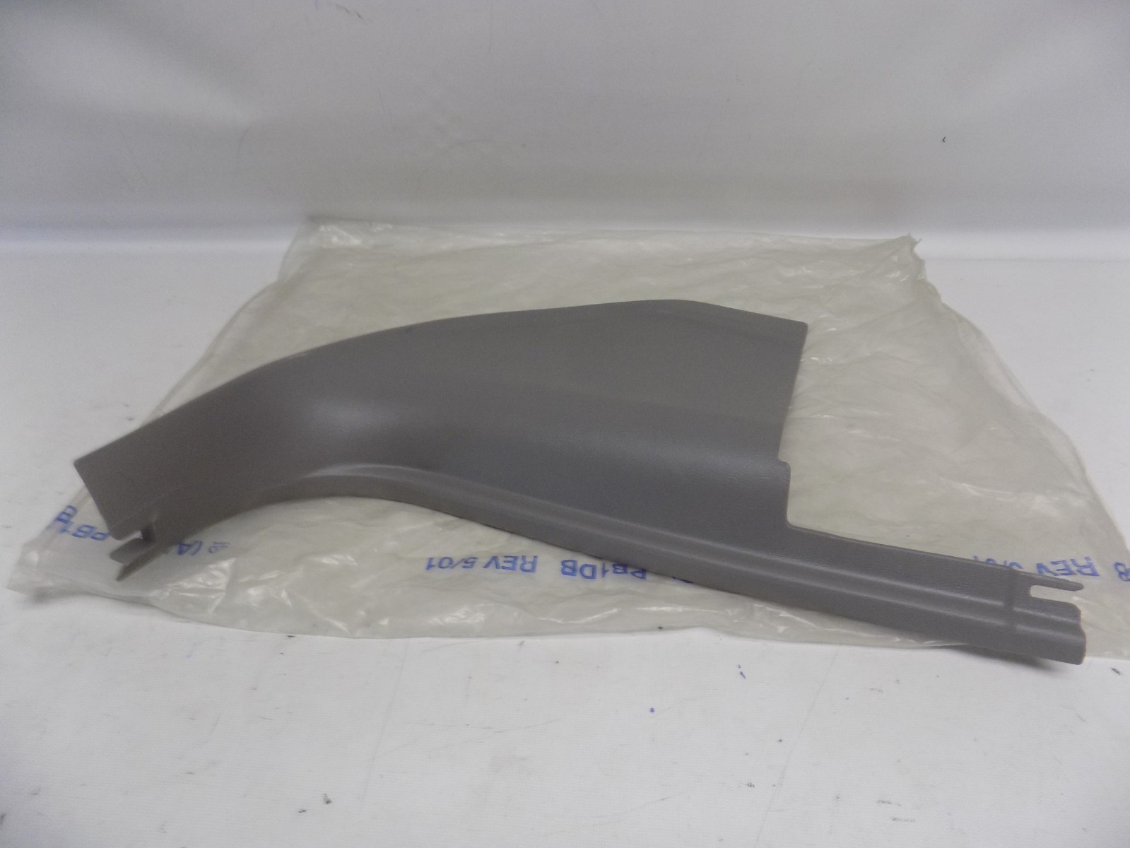 New OEM 1995-1998 Ford Explorer Right Interior Kick Panel Cowl Trim ...