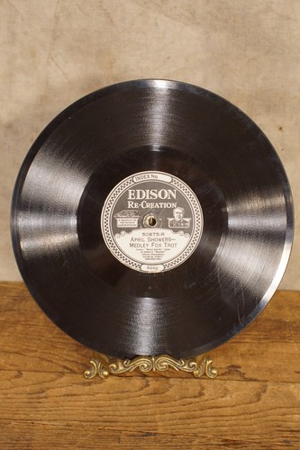Edison Diamond Disc Record April Showers & When Buddha Smiles Fox Trait ...