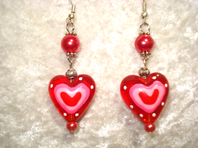 Handcrafted Heart in Heart design on RED HEART Artisan Lampwork Glass ...