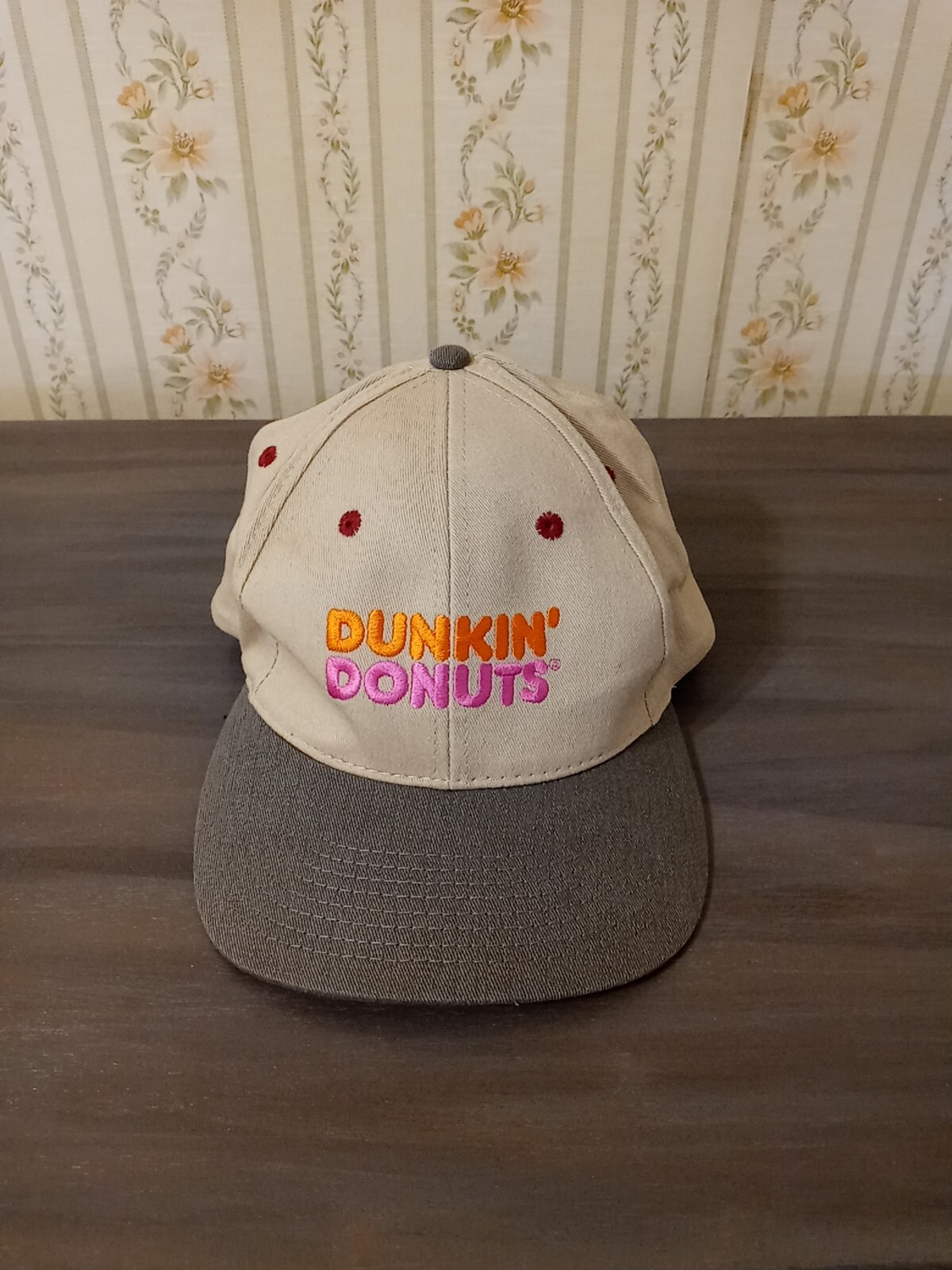 Vintage Dunkin' Donuts Logo Strapback Two-Tone Tan/Br… - Gem