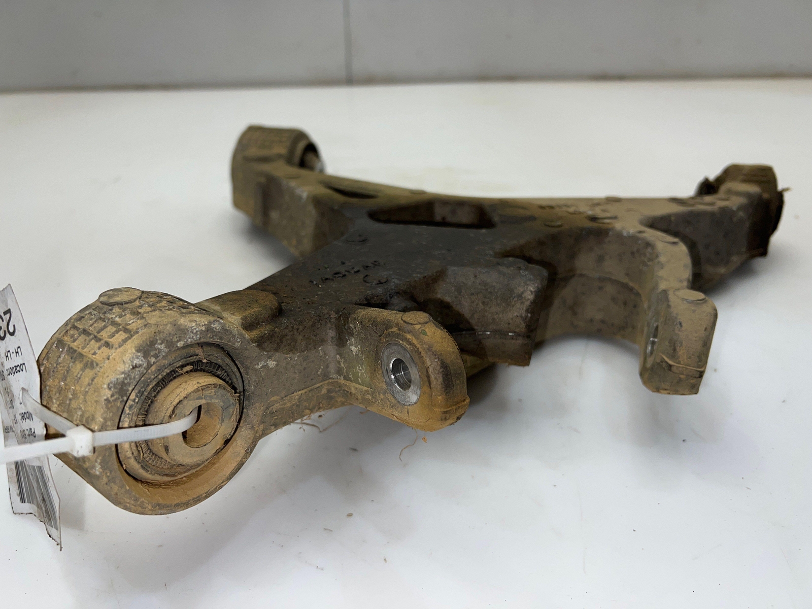 Rear Lower Suspension Control Arm LH Driver Side Jaguar XF XJ OEM ...