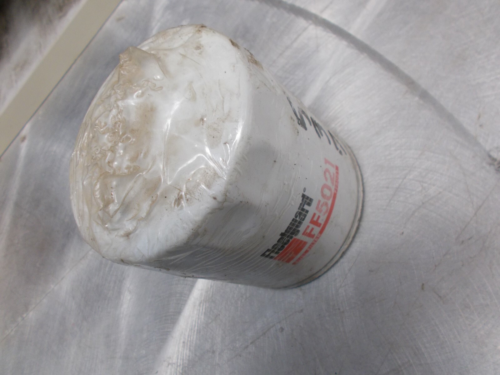 FLEETGUARD FF5021 - Fuel filter cross reference
