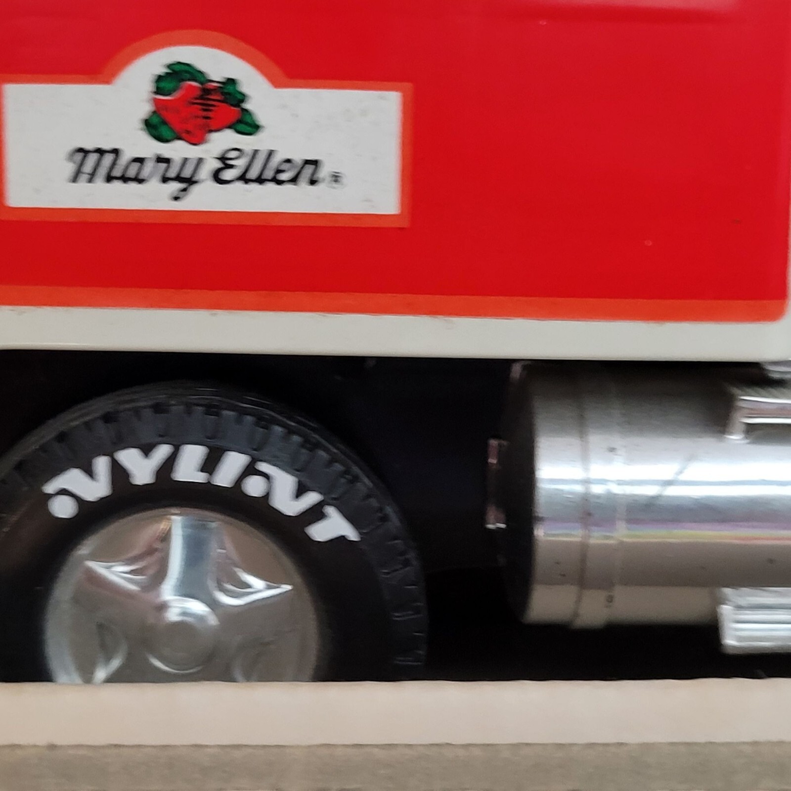Vintage Nylint Pressed Steel Mary Ellen Strawberry Smuckers 18 Wheeler ...