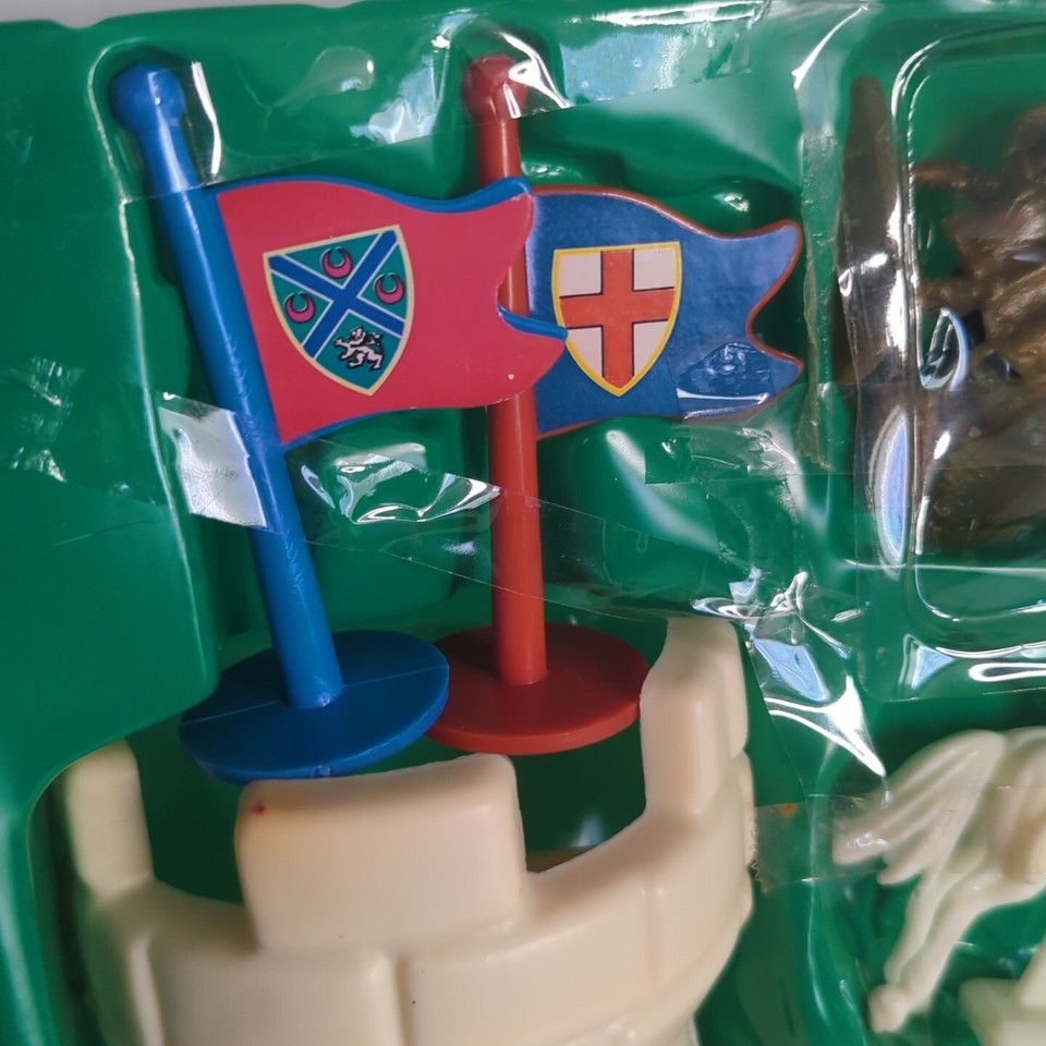 VTG 80s 90s KNIGHTS & WEAPONS 50-Piece Playset KB Toys 9638 W Horses In ...