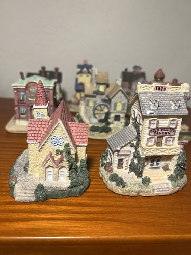 Lot of 8 Liberty Falls The Americana Collection Village Houses ...
