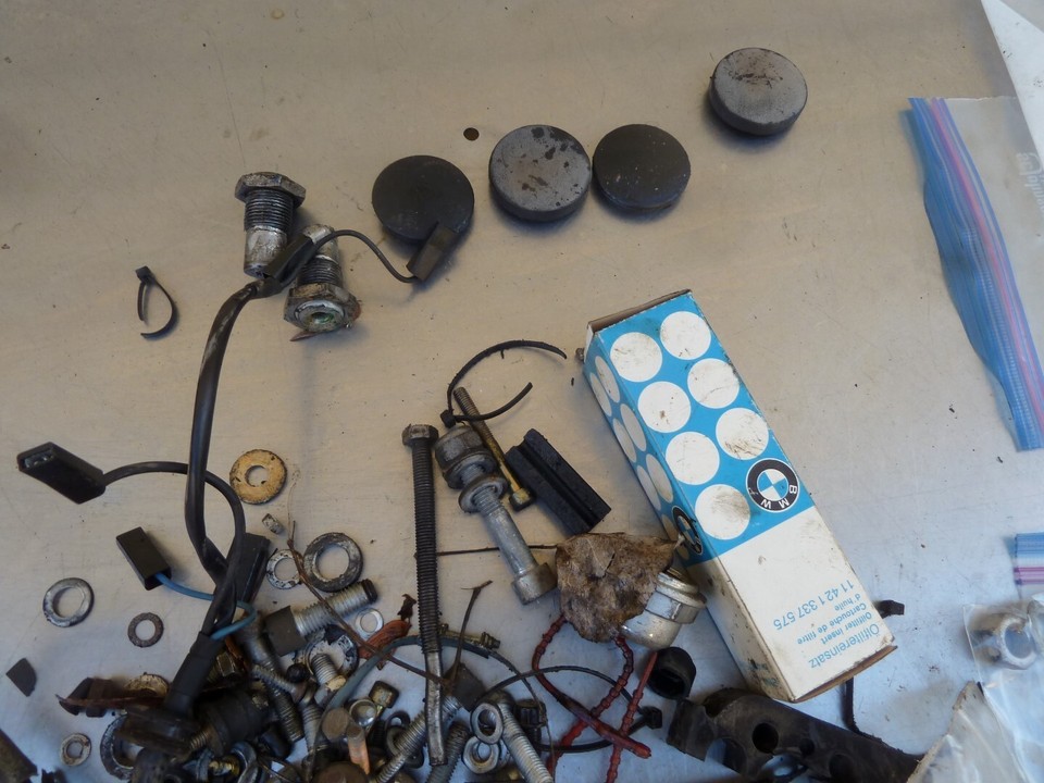 Parts lot misc bolts R100RT airhead R100 RS T CS R80 83 BMW #K19 | eBay