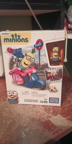 Mega Bloks Minions Movie Scooter Escape Building Toy Set - 38 pieces ...