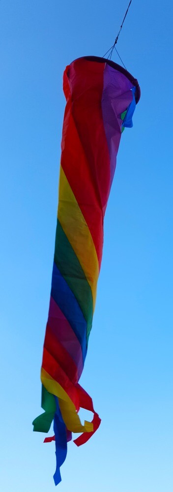 Wind Sack Spiel Turbine Socke Richtung Regenbogen Fahne Bunt Garten ...
