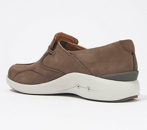 Clarks Womens Unstructured Leather Slip-On Shoes-Un.Loop 2 Walk $134.42 ...