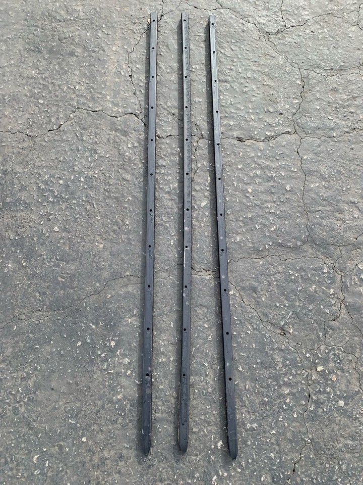 Sandbaggy 36" Square Steel Concrete Form Stakes with Nail Holes - Rust ...