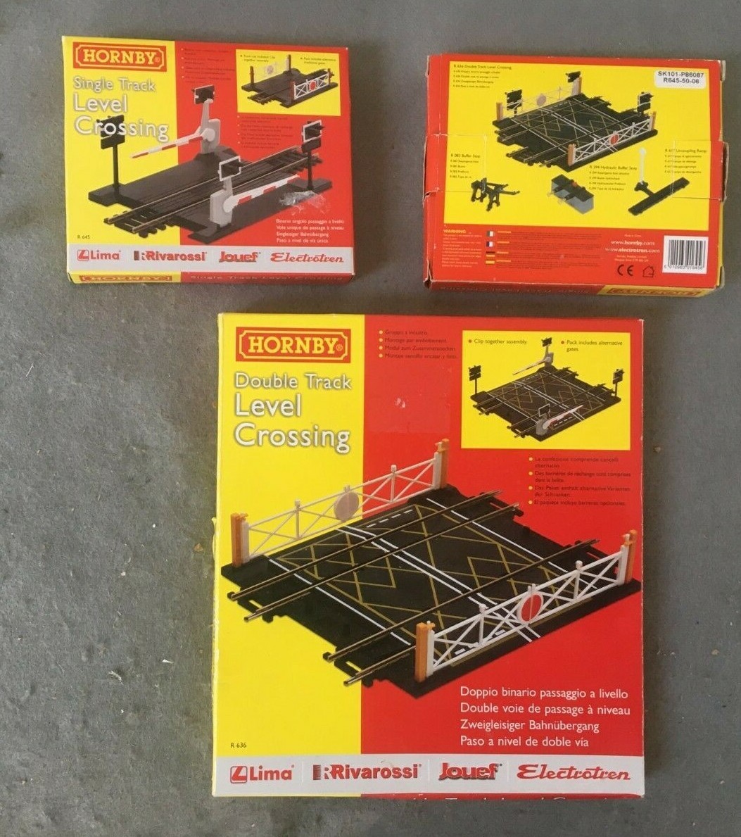 Hornby R636 & R645 Double & Single Track Level Crossing + Gates or ...