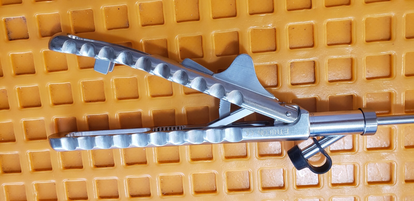 Jarit E705R Laparoscopic Needle Holder 5mm x 30cm Ratchet handle | eBay