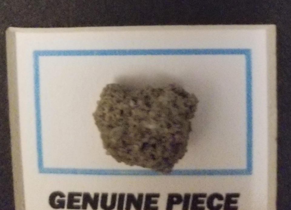 NEWLY MOUNTED SMALL PIECE BERLIN WALL WITH COPY CERTIFICATE OF ...