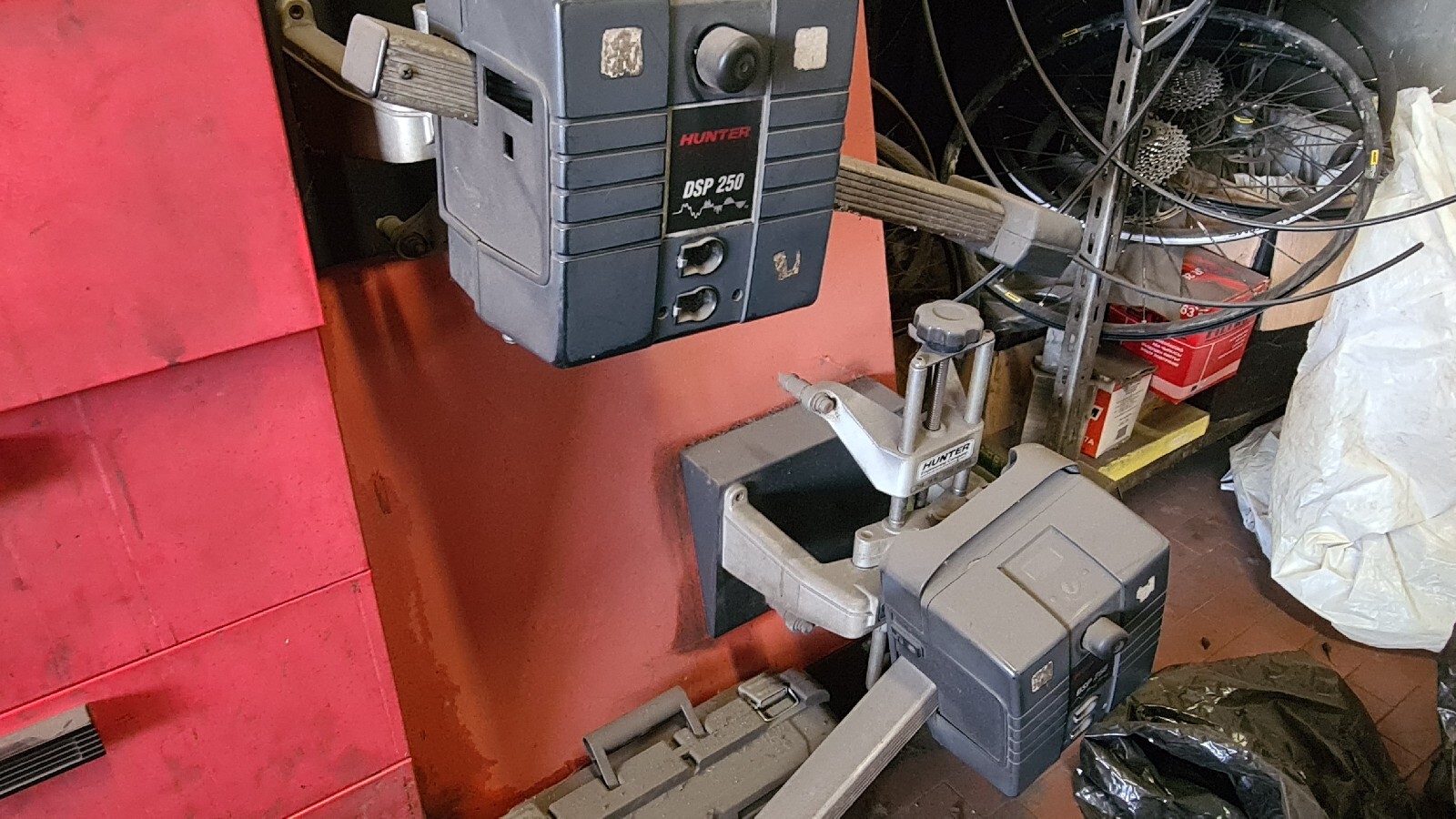 ASSETTO CONVERGENZA HUNTER RUOTE AUTO PER GOMMISTI MODELLO P411 | eBay