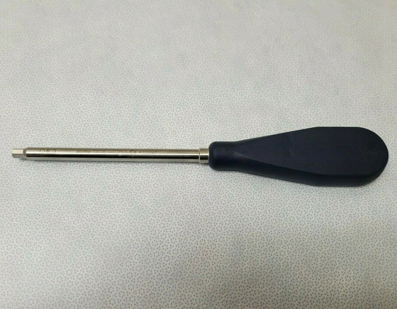 Stryker 1806-0255 Size 6.3 Cannulated Hexigonal TIp Straight Driver ...