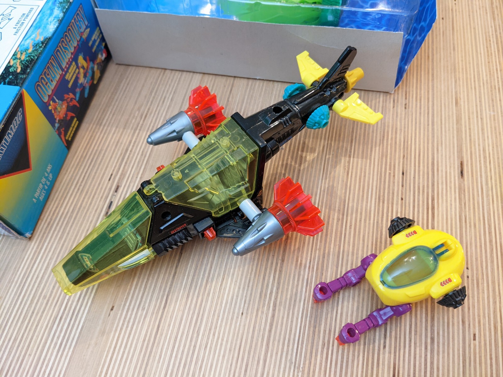 Multimac Silverlit Toy Ocean Playset Discovery Shark Submarine Vintage ...