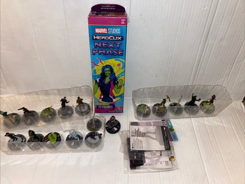 WizKids Marvel HeroClix Miniature Mini Action Figures + Cards Lot Of 17 ...