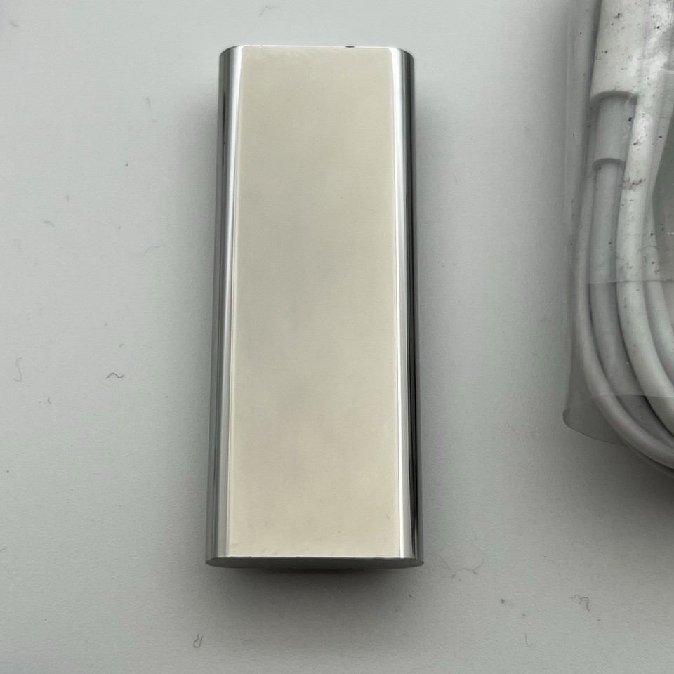 Limited Edition Apple iPod Shuffle 3rd Generation Stainless Steel 4GB ...