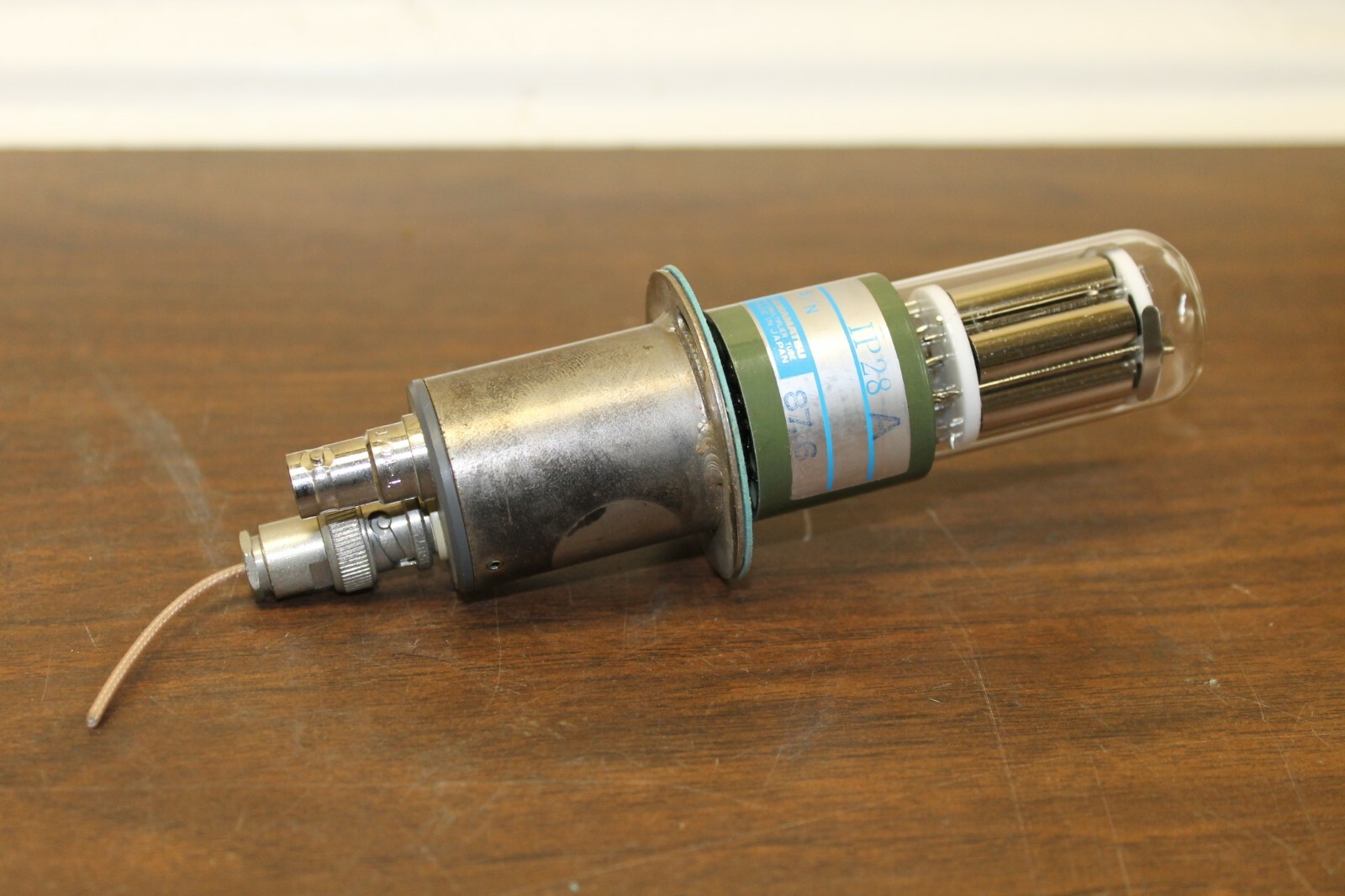 Hamamatsu Ip28 a Photomultiplier Tube Enclosure for sale online | eBay