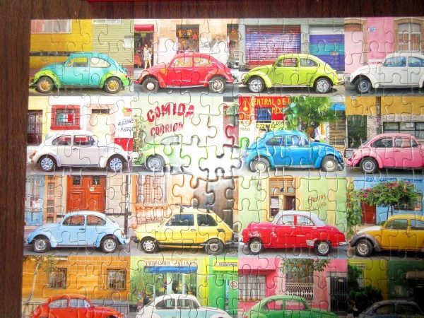 "MUCHOS AUTOS" Galison 500 Pc Jigsaw Puzzle Collage VW Beetle Bug Cars ...