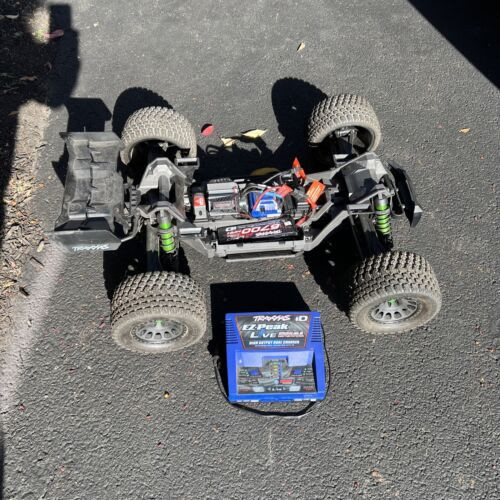Traxxas XRT 8S Extreme 4WD Brushless RTR Monster Truck (Green) W/Batt ...