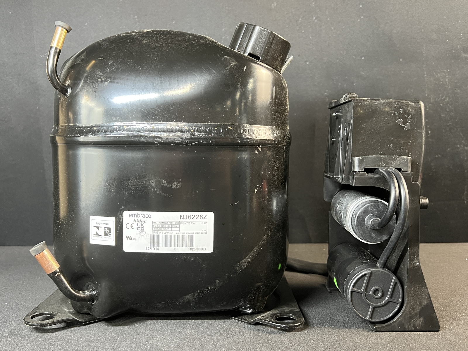 Embraco NJ6226Z High Temp Compressor 1-1/4 HP R134a 220V New Please ...