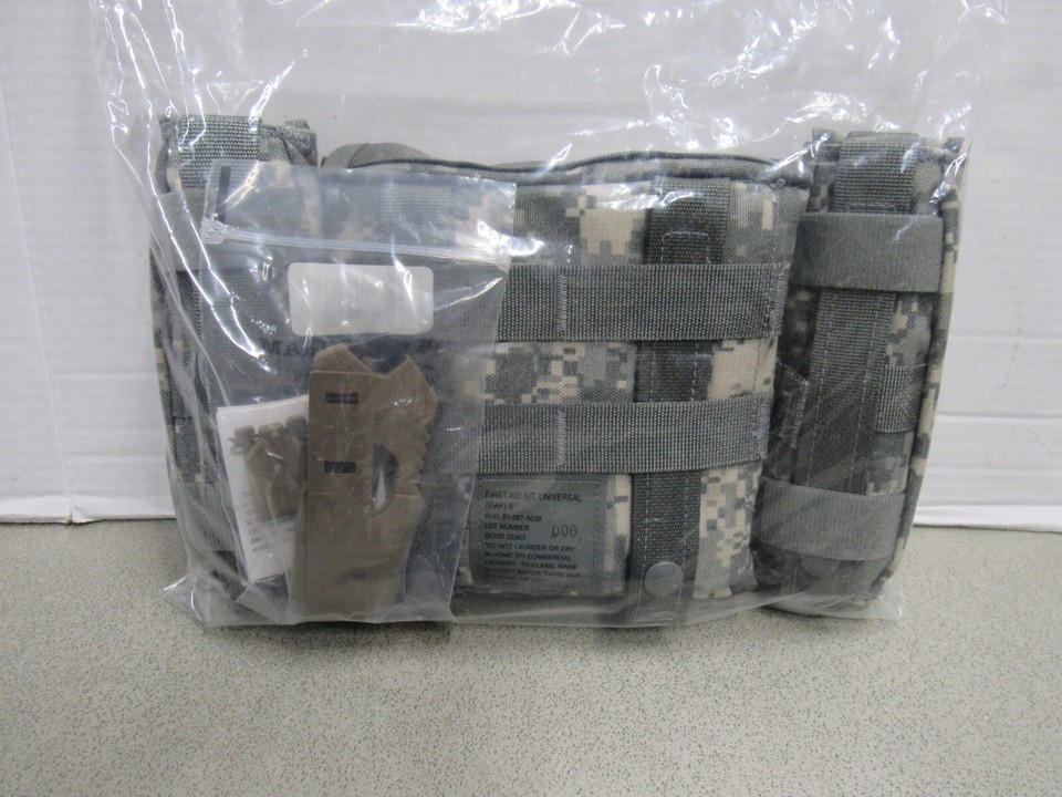 US IFAK II First Aid Kit ACU Molle Pouch Tourniquets Strap Cutter ...