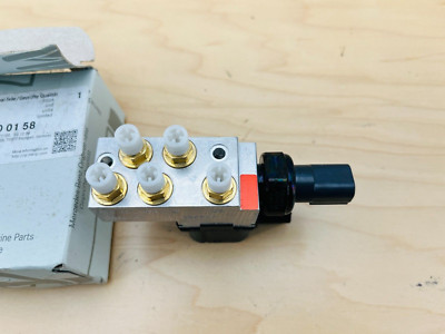 NEW Mercedes w211 airmatic valve block distributor 2113200158 - GENUINE ...