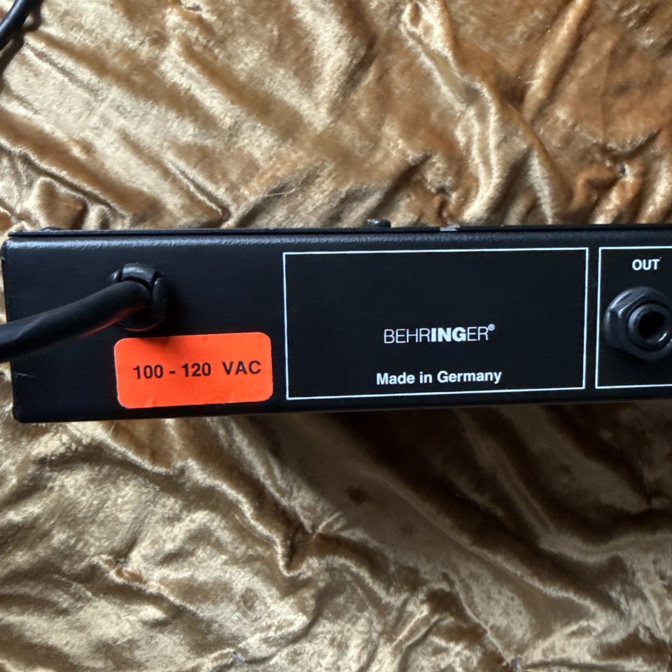 Behringer SNR202 2 Channel Denoiser 🎚️ Vintage Rack Noise Reduction XLR ...