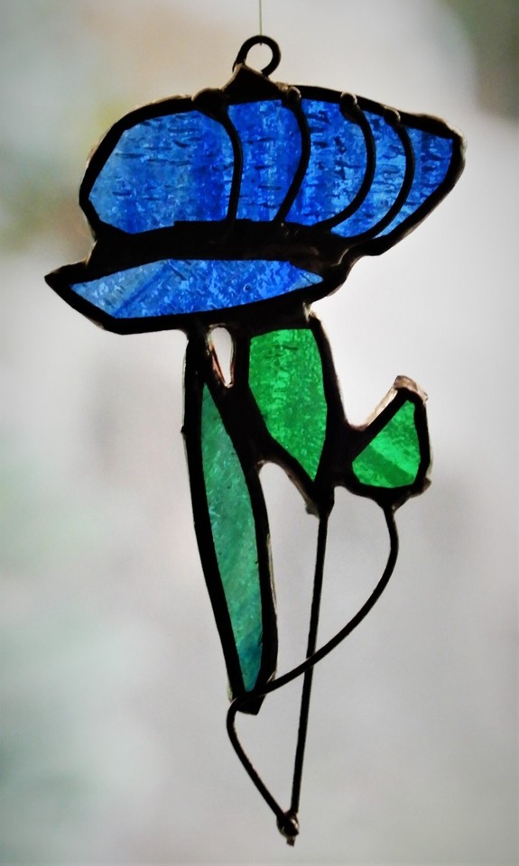 DAISY CHAIN Red & Green Handmade Stained Glass GARDEN & NATURE LOVER ...