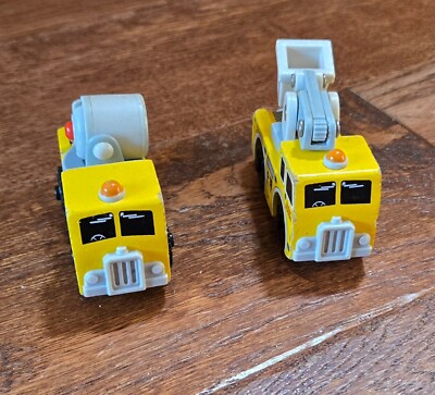 Thomas & Friends Wooden Railway Working Spotlight Lorry & Cherry Picker ...