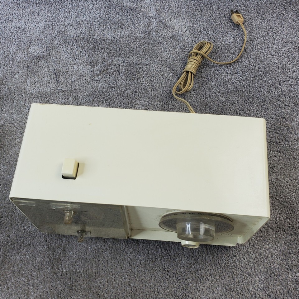 GE General Electric MC-505B Tube Radio Clock AM White Vintage PROP Not ...