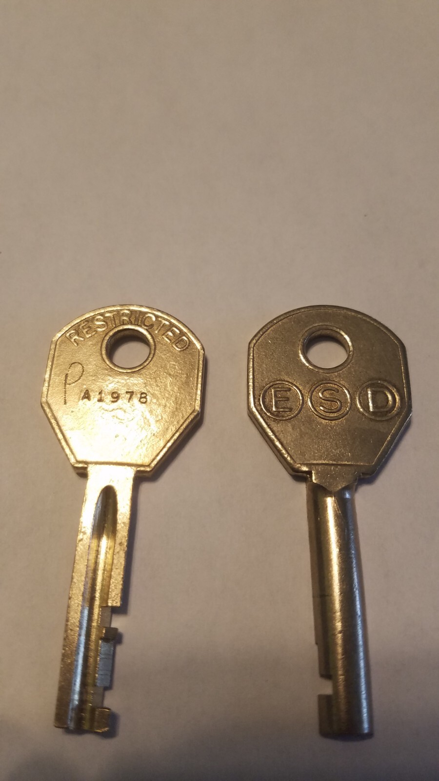 A1978 ESD Laundry Coin Box Key Or PA1978 | eBay