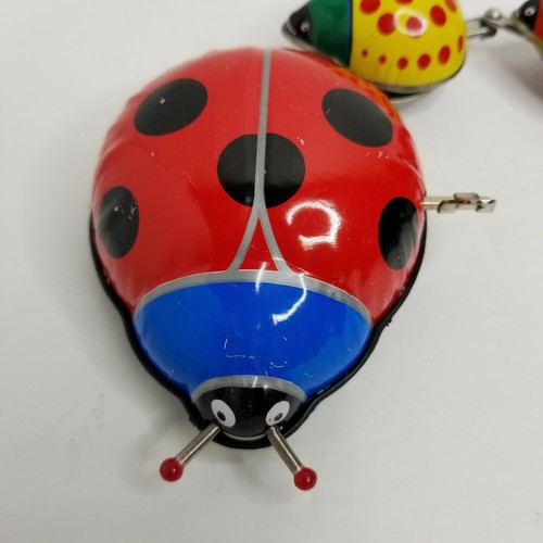 Vtg MECHANICAL LADYBUG FAMILY PARADE Windup Tin Toy Original Box Taiwan ...