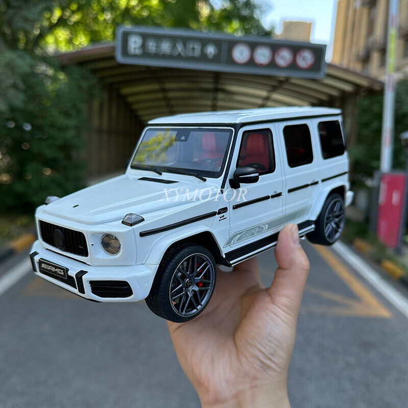GT Spirit 1/18 Benz G63 AMG 2022 Resin Diecast Model Car GT Spirit 1/18 Benz G63 AMG 2022 Resin Diecast Model Car