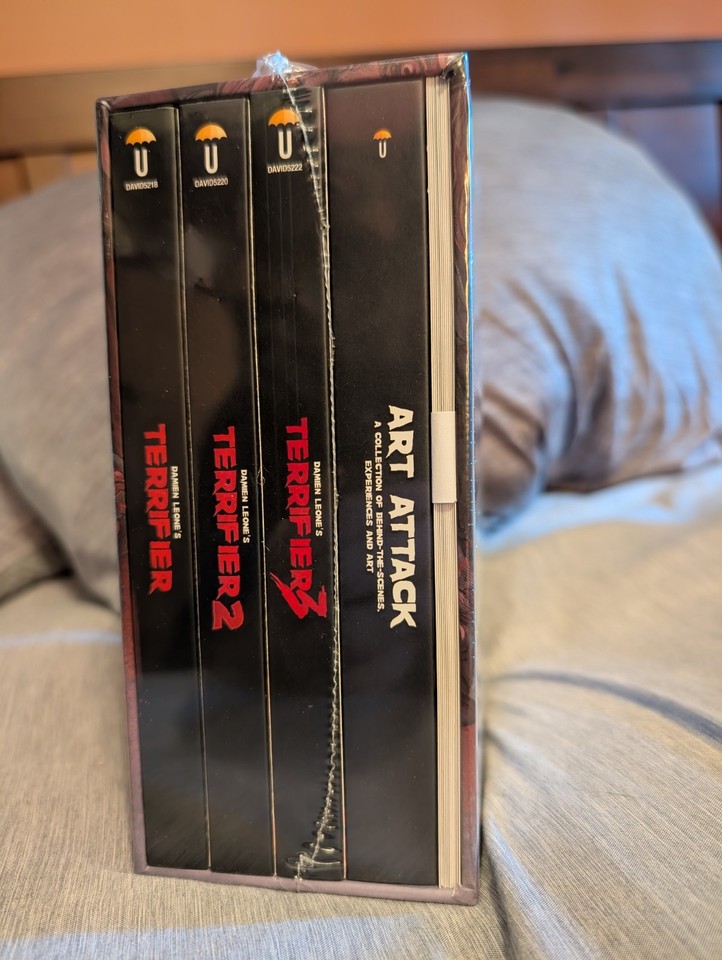TERRIFIER 1 2 3 Art Attack Collection Box Set Umbrella Limited Ed 4K ...