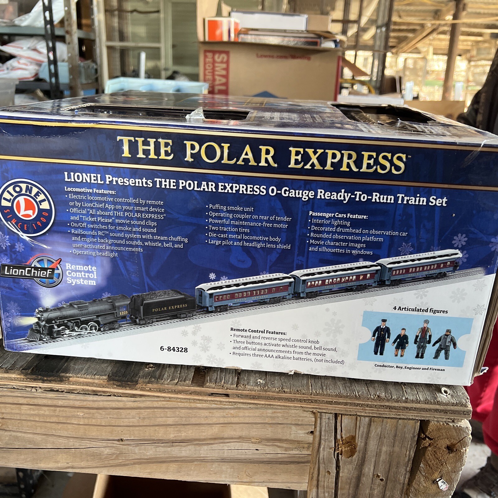 Lionel 684328 Bluetooth Polar Express LionChief Bluetooth Train Set for ...