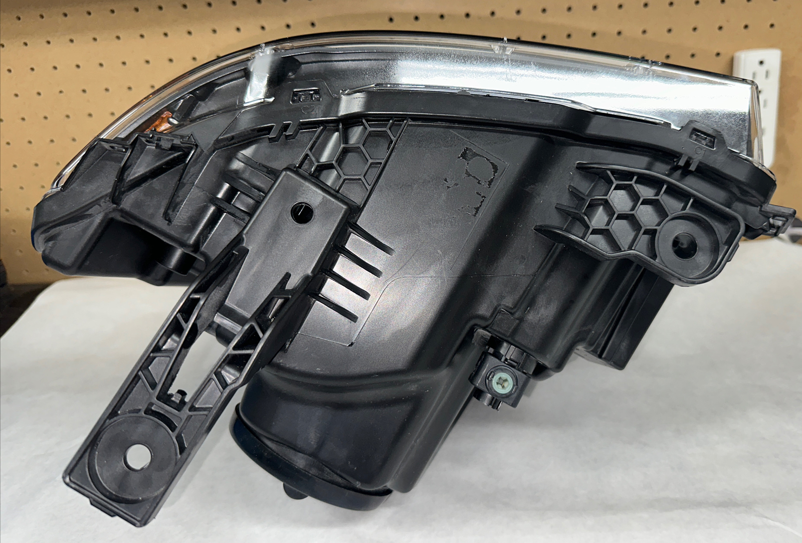 Genuine GM Headlamp Kit 84388631 - OEM for sale online | eBay