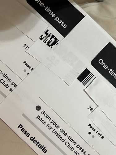 Two (2) United Airlines One-time Club Passes Valid Until 04-19-2025 | eBay
