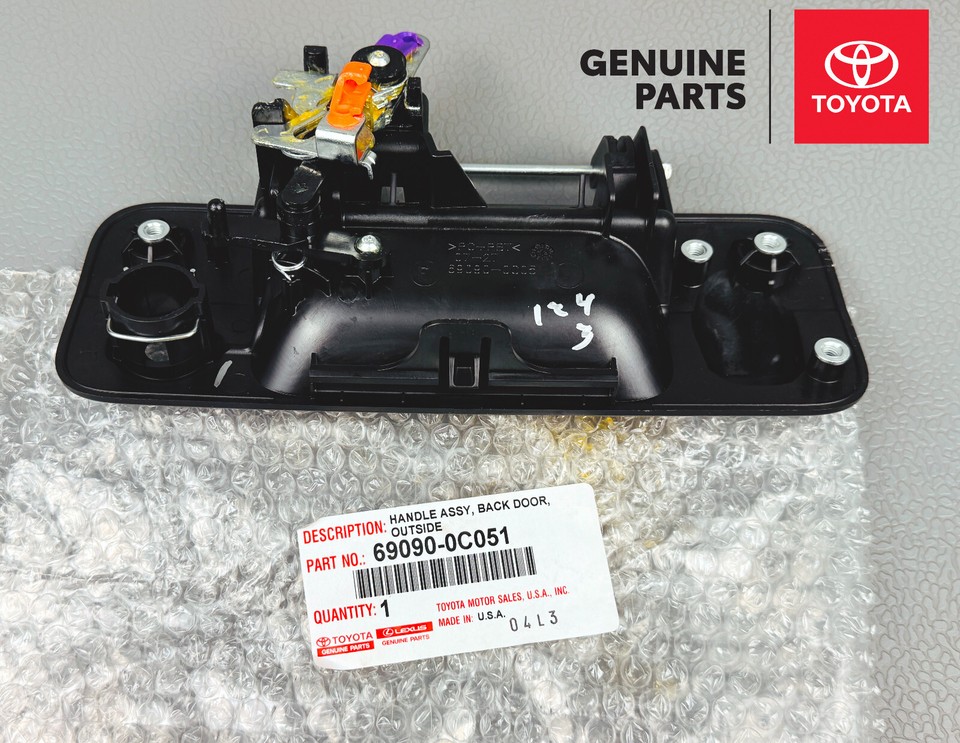 69090-0C051 OEM GENUINE TOYOTA 2007-2013 TUNDRA TAILGATE HANDLE W ...
