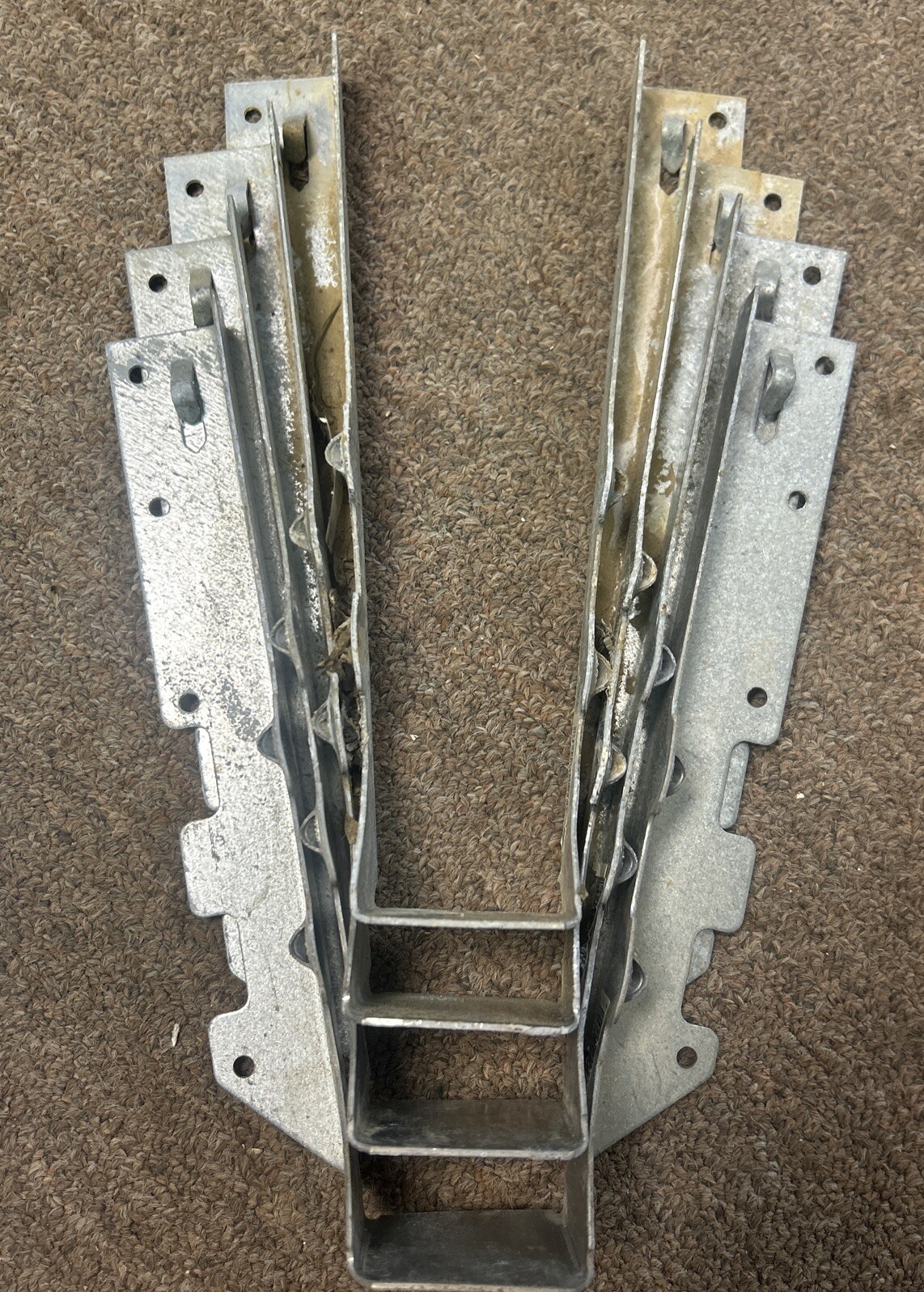 4 Simpson Strong-Tie 2" X 8" Galv. Z-Max Steel LUS Joist Hangers LUS28Z ...