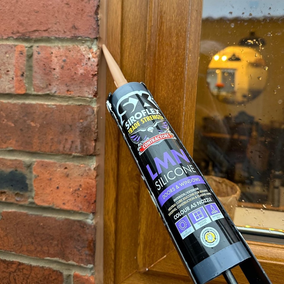 Oak 300ml Low Modulus Silicone Sealant - Odourless, Durable & Weather ...